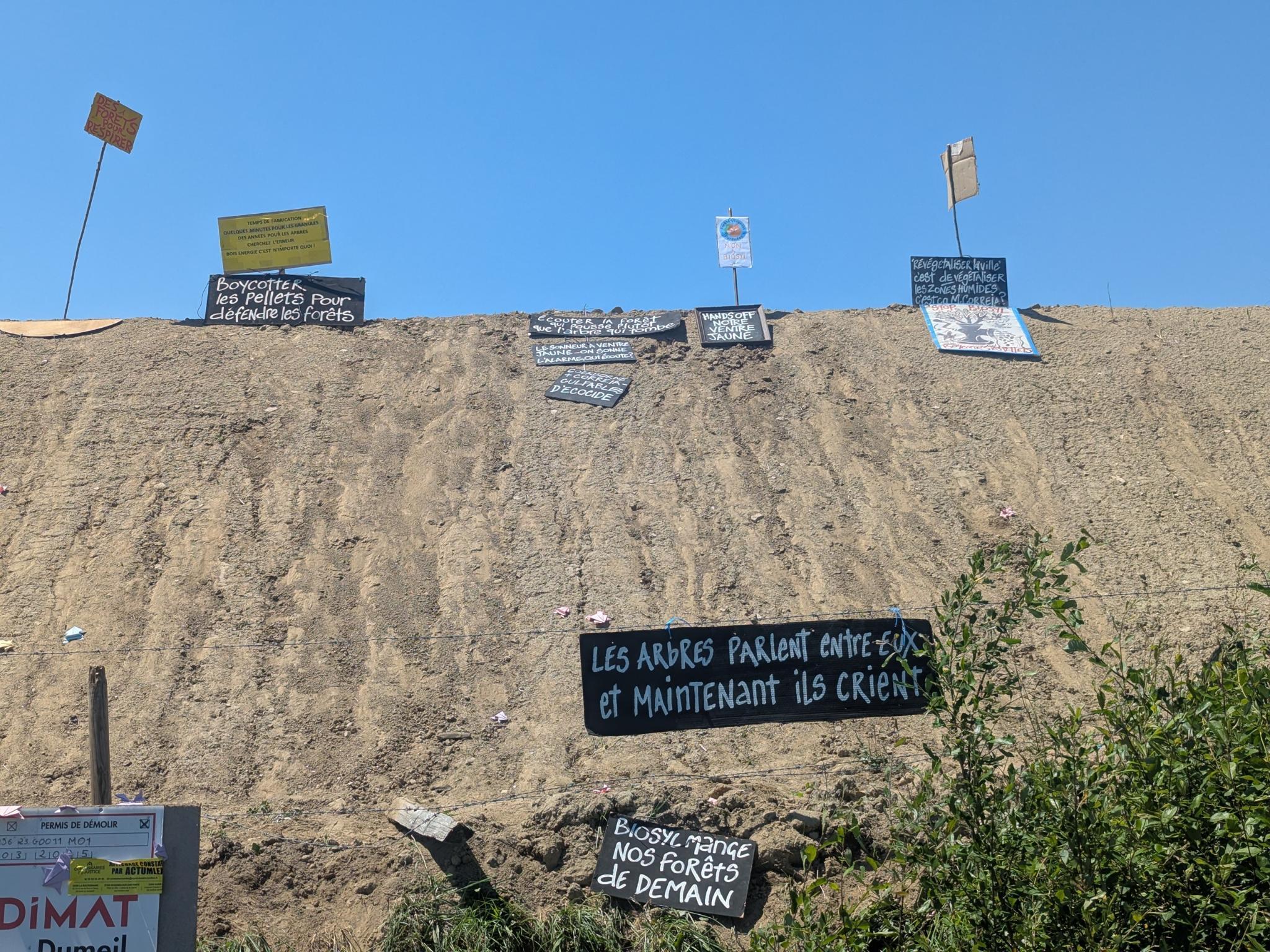 Le printemps des luttes locales – DU 23 AU 26 MAI … FISSURER LE BÉTON